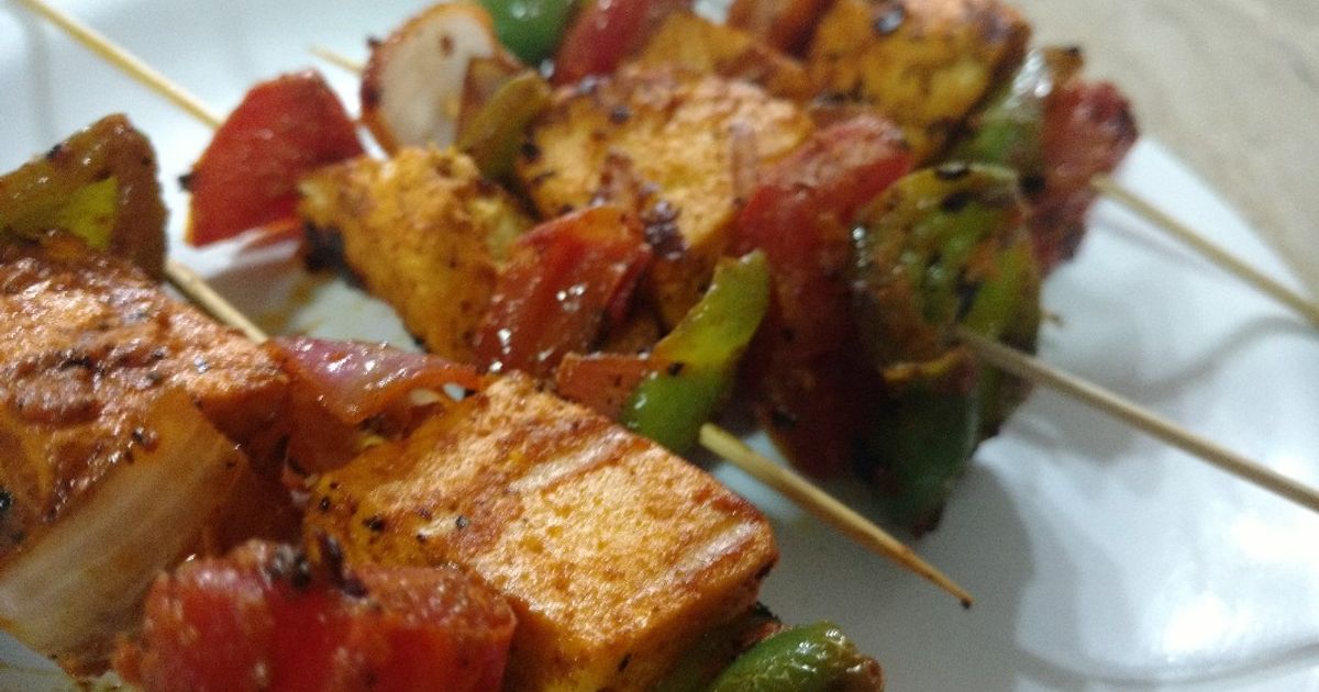 Paneer Tikka Recipe by Safa Anis - Cookpad
