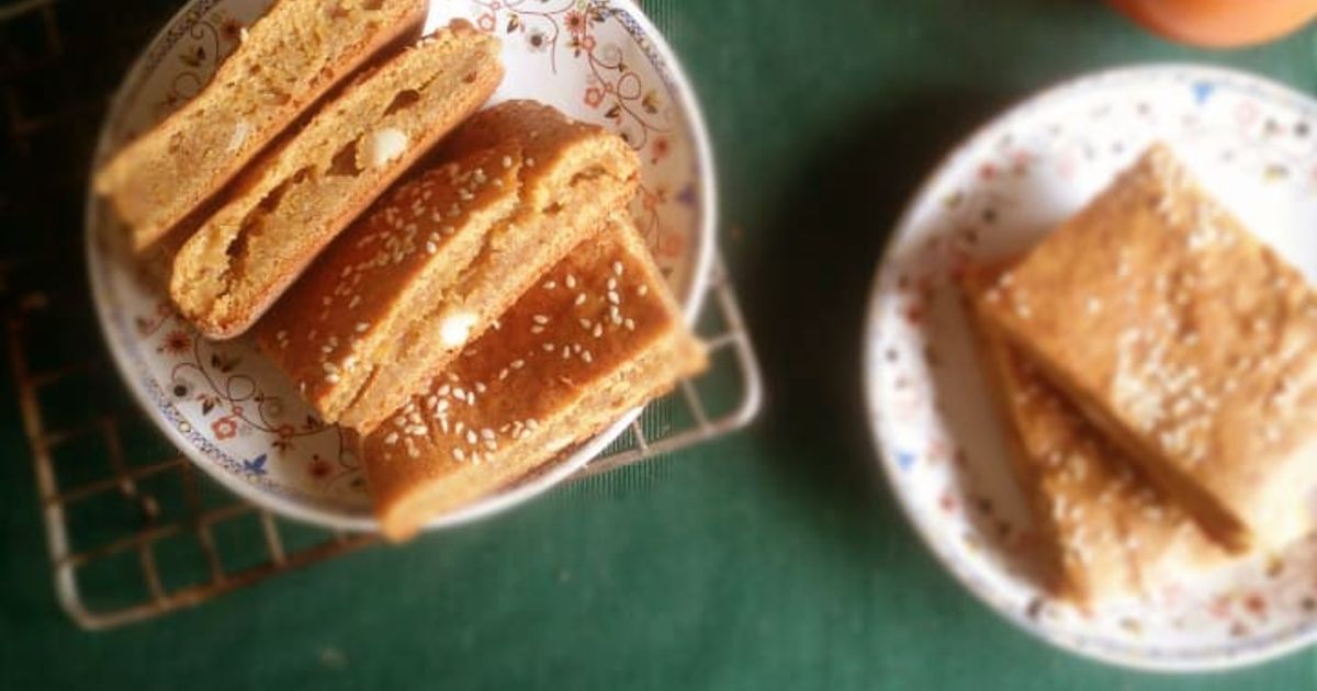 Eggless Banana Sesame Bread Recipe by Neelu B. - Cookpad