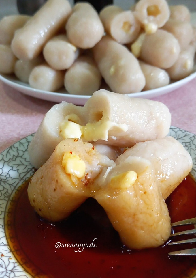 Resep Pempek Lenjer Kecik Isi Keju oleh Wenny Yudi, S.Psi, MM. - Cookpad