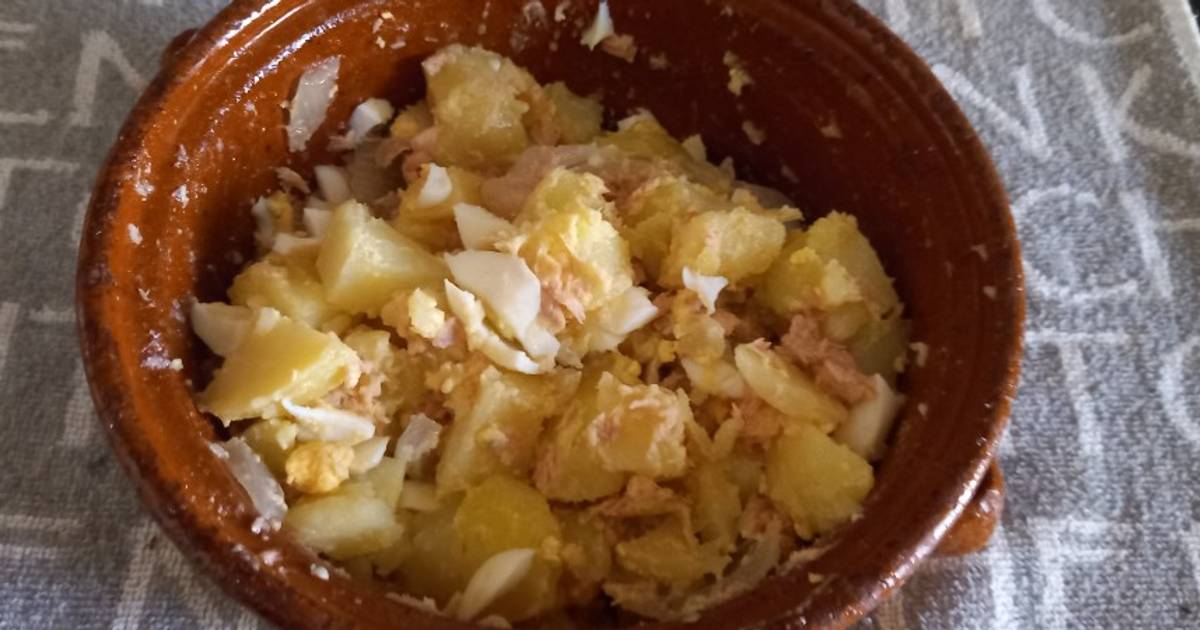 Ensalada De Patata Huevo Cebolla Y Atún Receta De Luis Alberto