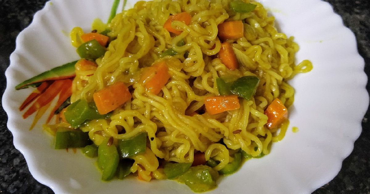 Vegetable Maggie Recipe by Richa Vardhan - Cookpad