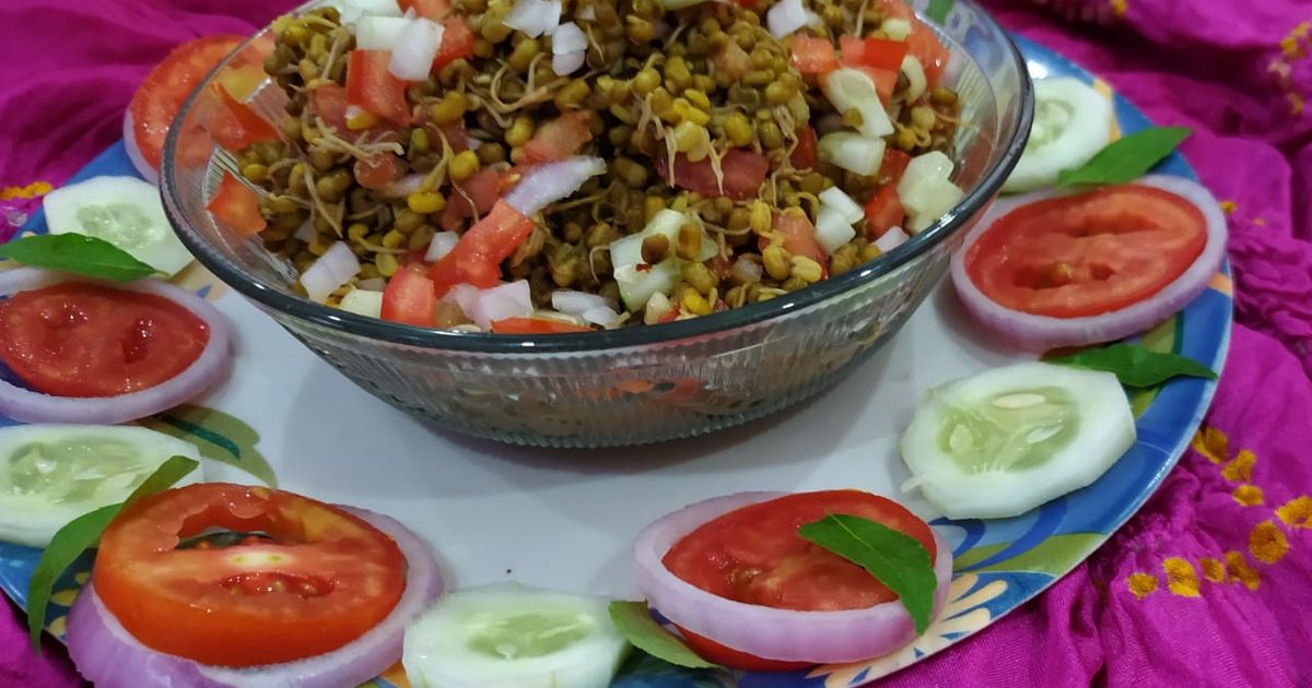 Sprouts Moong Dal Chat Recipe by Manisha's Desi kitchen - Cookpad
