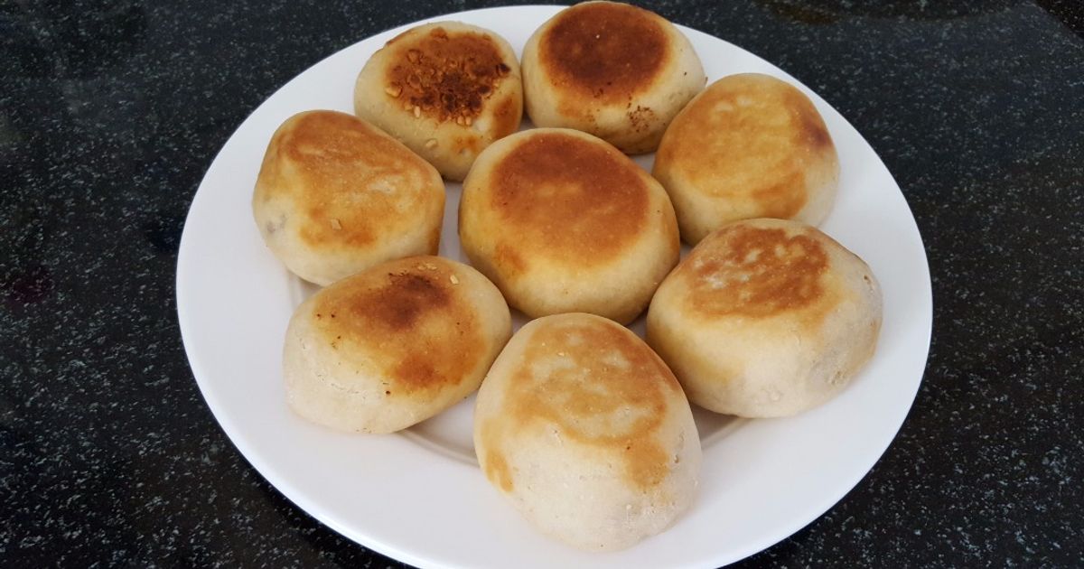 Peanuts Bun, Baked On The Pan Recipe by Tizz - Cookpad