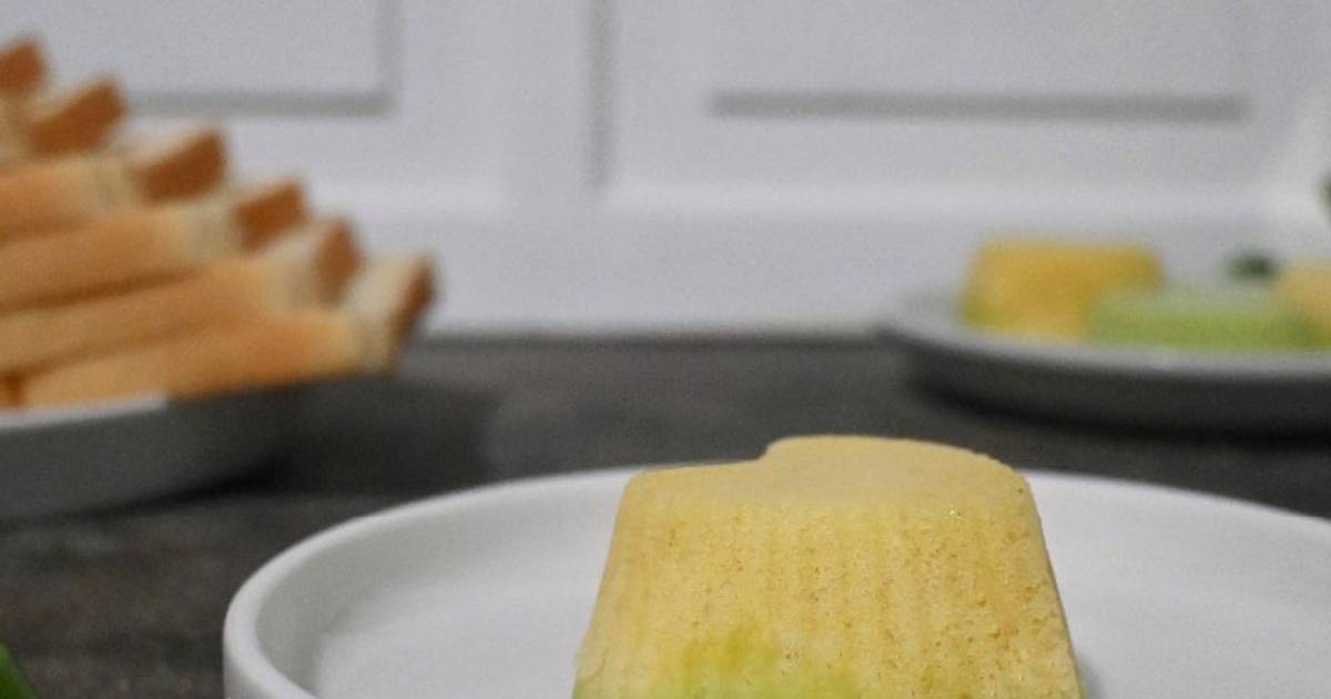 Resep Bolu Kukus Roti Tawar Pandan Oleh Thea Priestiashanti Cookpad