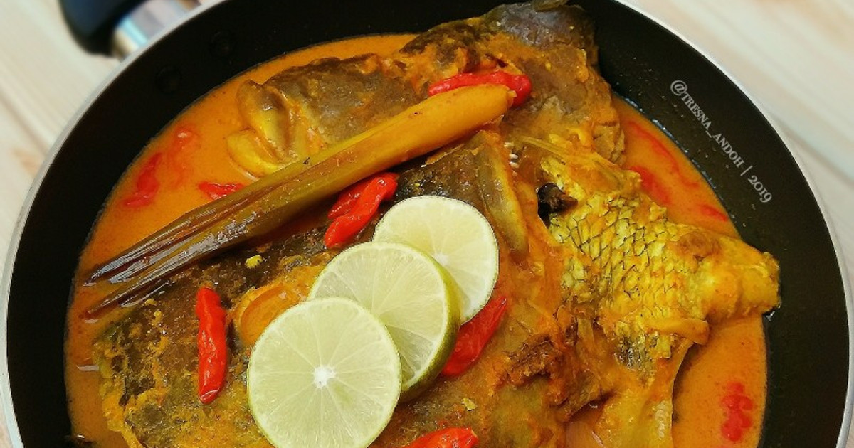 Resep Gulai Kepala Ikan Kakap oleh 🇹‌🇷‌🇪‌🇸‌🇳‌🇦‌ - Cookpad
