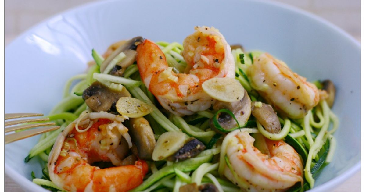 Garlic Zucchini Pasta Recipe By 胖仙女