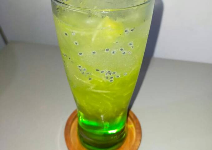 Resep Es Kuwut Melon serut oleh Fajar Aprilia (LENA) - Cookpad