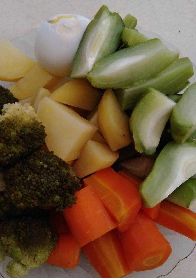 Resep Sayur Kukus Menu Diet Sehat oleh wiwin haerunnisa - Cookpad