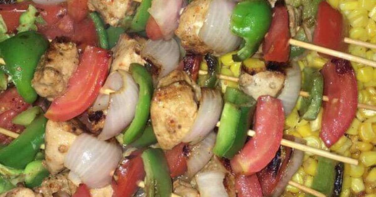 Chicken Shashlik with Garlic Rice Recipe by Samia Aijazz - Cookpad