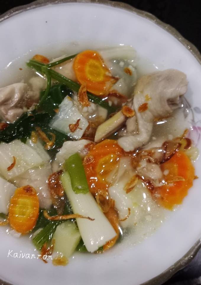 Resep Sayur Sop Ayam Seger oleh Kaivan Mom - Cookpad