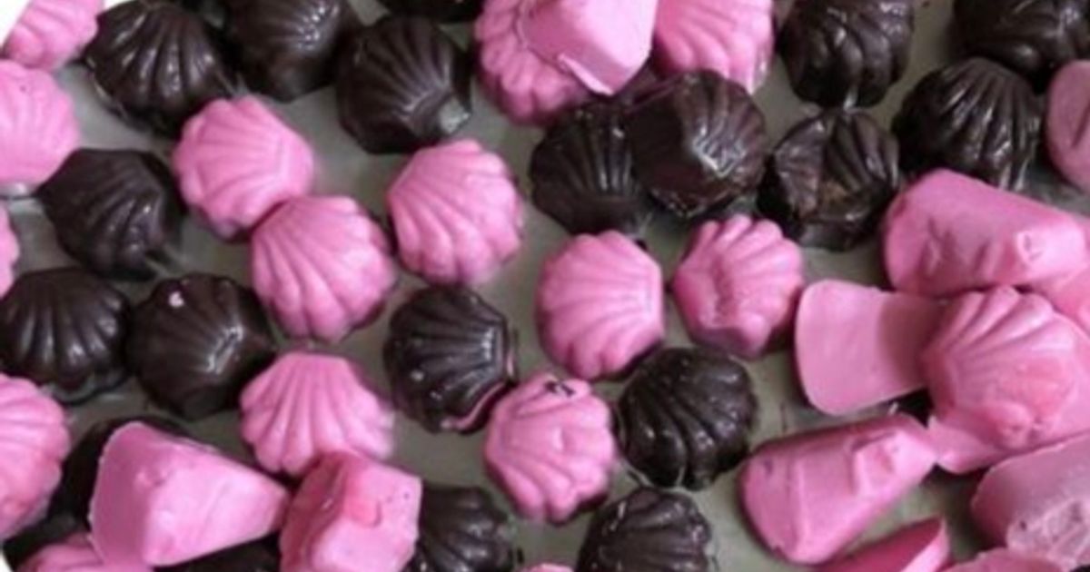 Chocolate Recipe by Priya Malhotra Drishti Panjwani - Cookpad