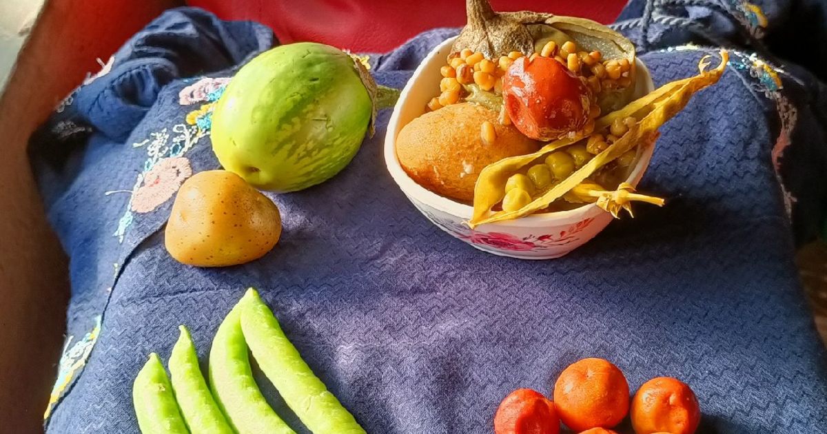 SHYAMALI MUKHERJEE দ্বারা গোটা সেদ্ধ (Gota Seddho Recipe In Bengali ...