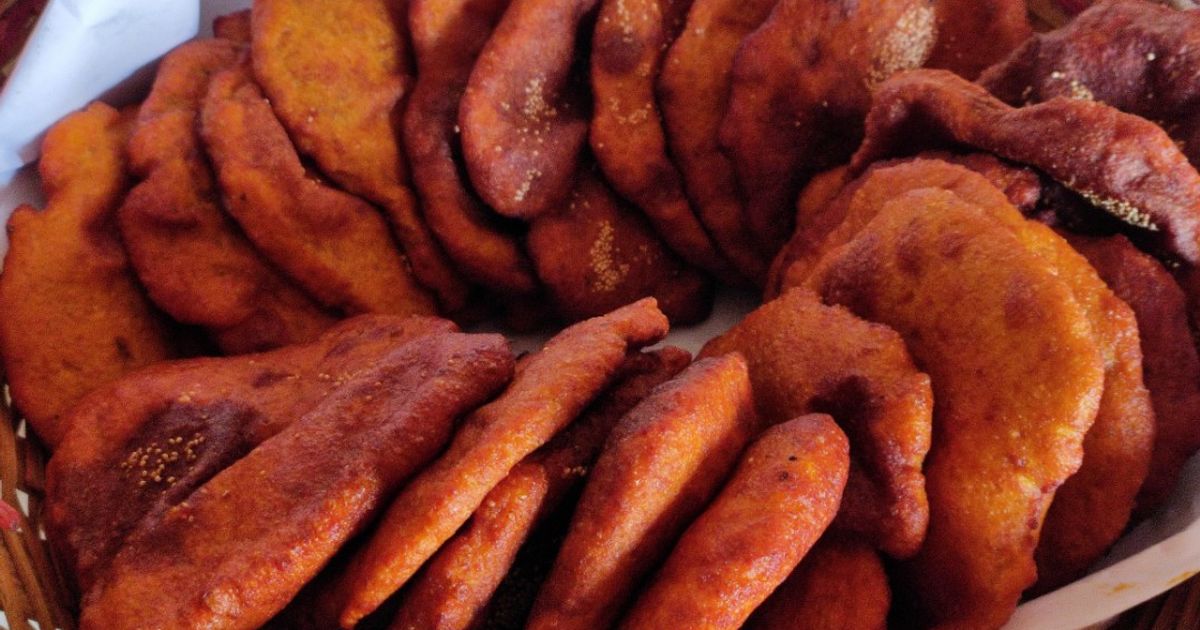 Pumpkin Sweet Puri Recipe by Smita Kiran Patil - Cookpad