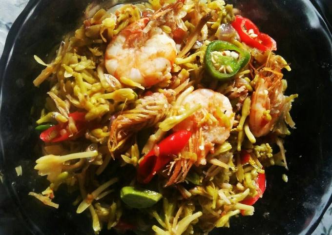 Resep Bunga Pepaya Udang Teri oleh Wiens Kayun - Cookpad