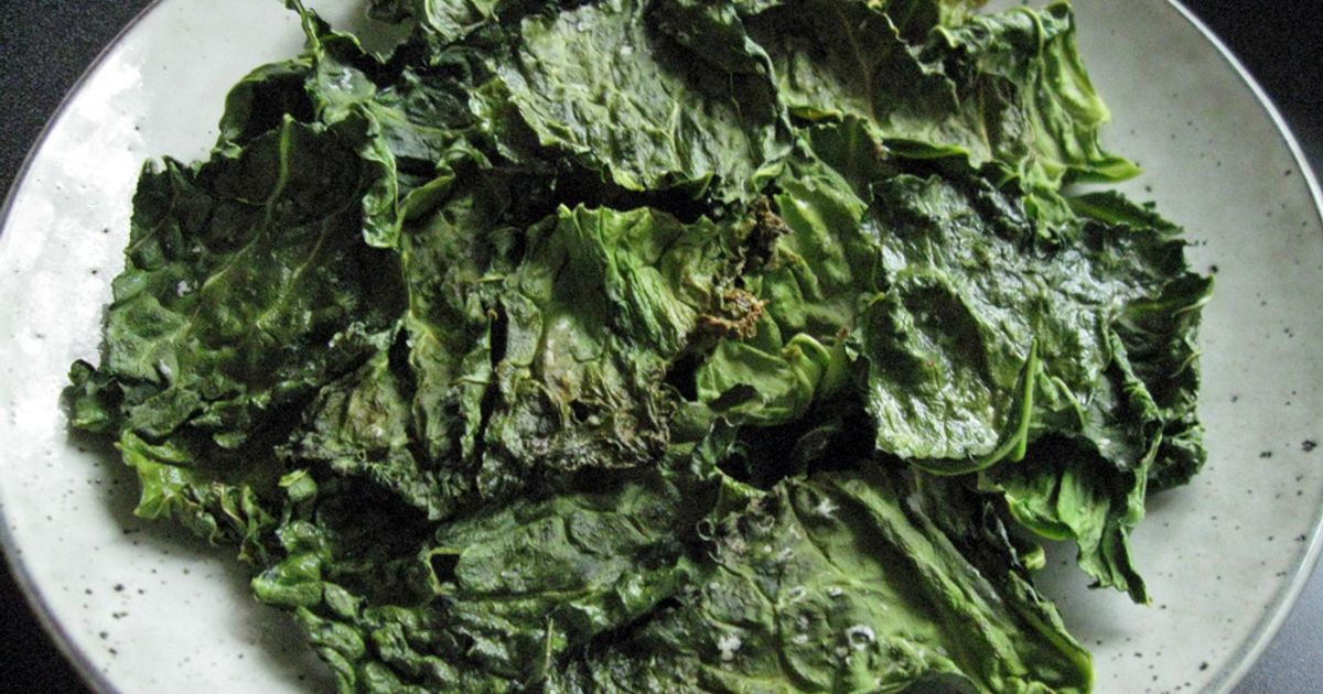 Cabbage Outer Leaf Chips Recipe by Hiroko Liston - Cookpad