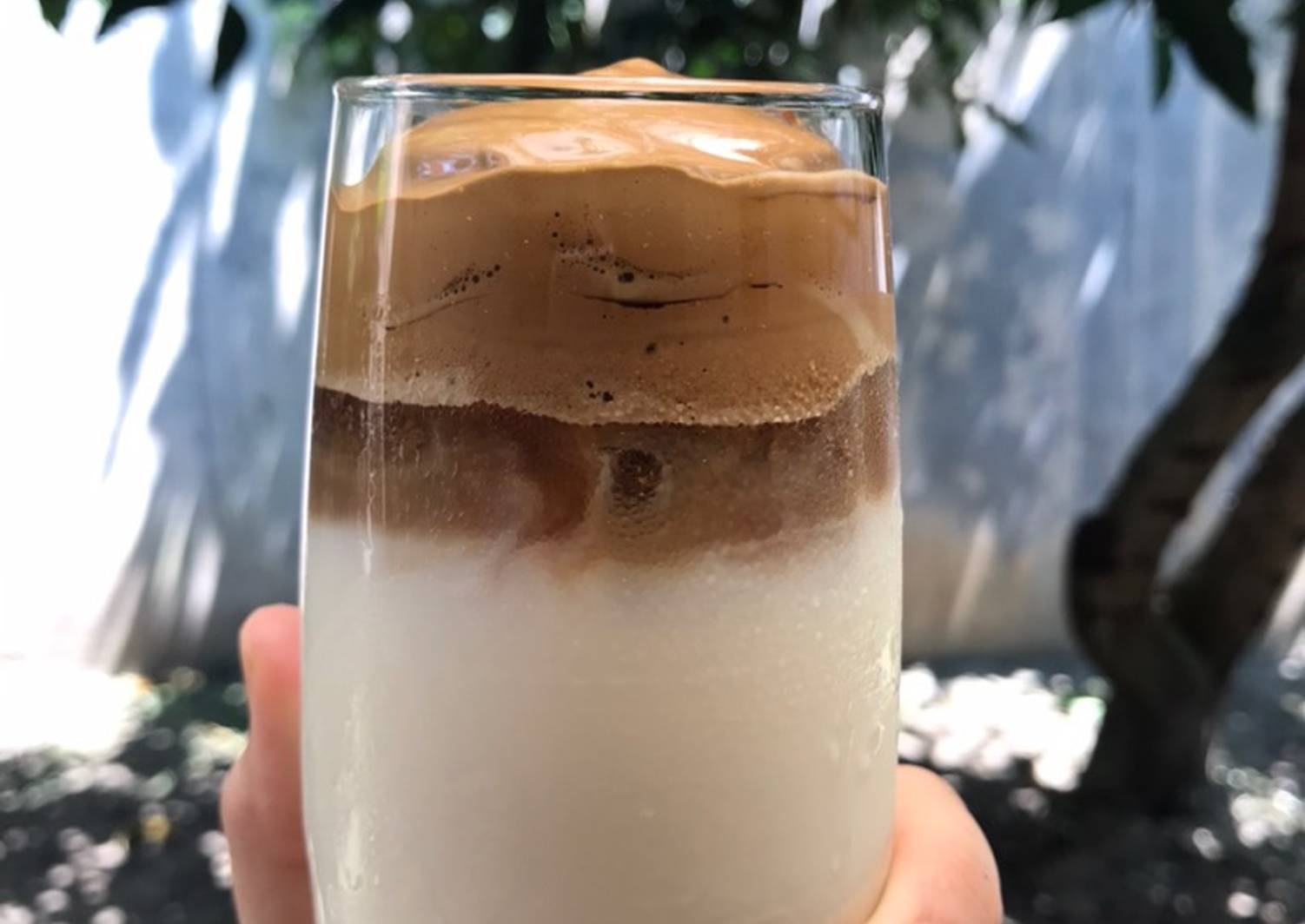 Resep Dalgona Coffe 'Gula Aren' oleh Wardahanah - Cookpad