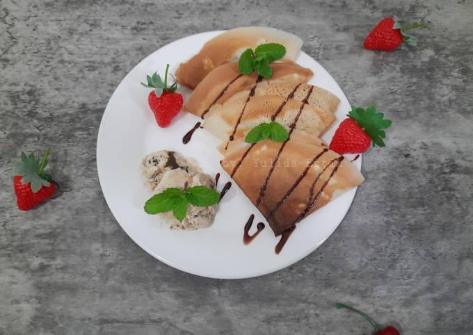 Resep Crepes teflon oleh yulidaertik - Cookpad