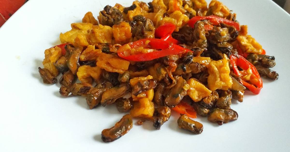 Resep Tumis kerang dan tahu oleh Maria Wahyu Lestari - Cookpad