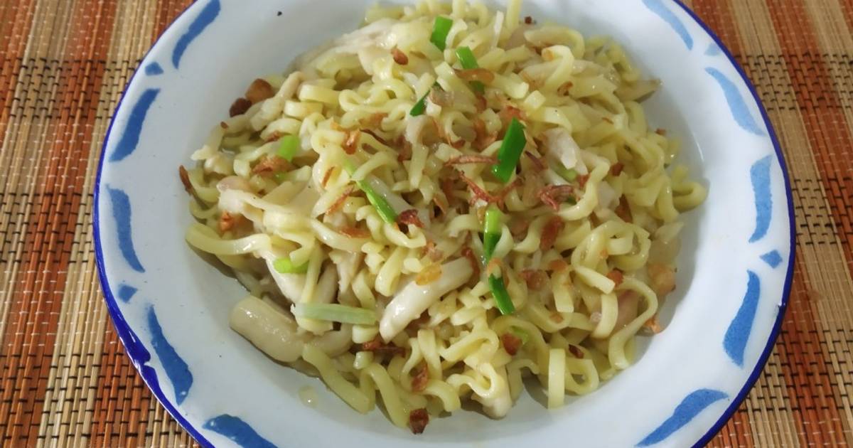 Resep Mie Goreng Jamur Tiram oleh Hj.Tintin Purnama Sari - Cookpad