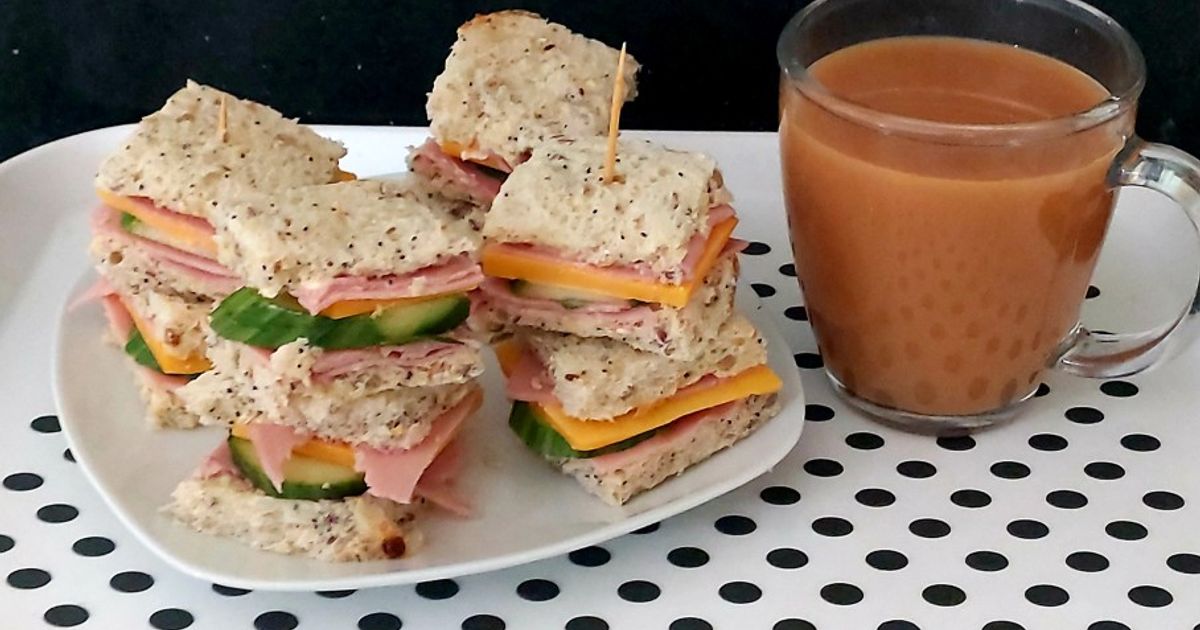 My Ham, Cheese & Cucumber Sarnies Recipe by Maureen 😀 - Cookpad
