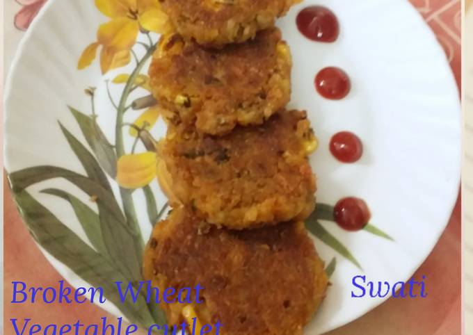 Broken wheat vegetable cutlet Recipe by Swati goyal - Cookpad