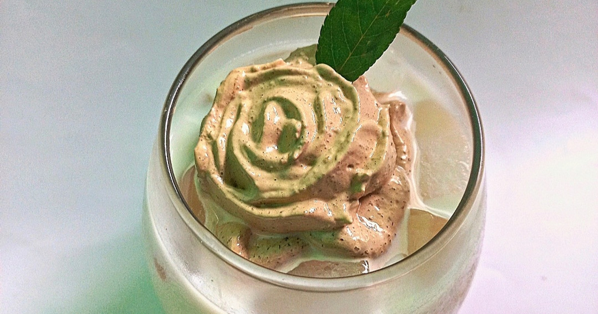 Resep Rose Dalgona Coffee oleh Setia Memasak - Cookpad