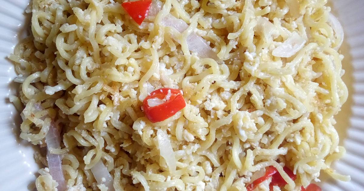 Fried indomie girki daga Ummu Sumayyah - Cookpad