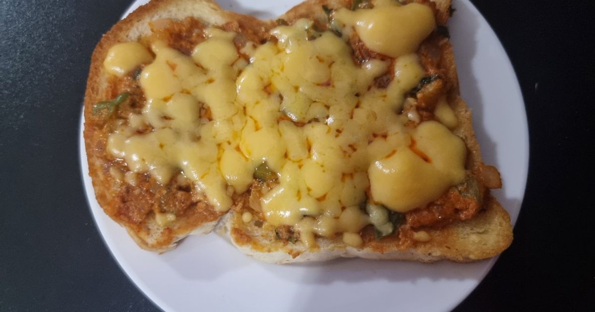 Peri Peri Paneer And Vegetable Toasties Recipe by Priyangi Pujara - Cookpad