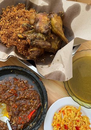 Resep Bebek Goreng Surabaya (Kremesan Kayak Bebek Sinjay) oleh Farahrs ...