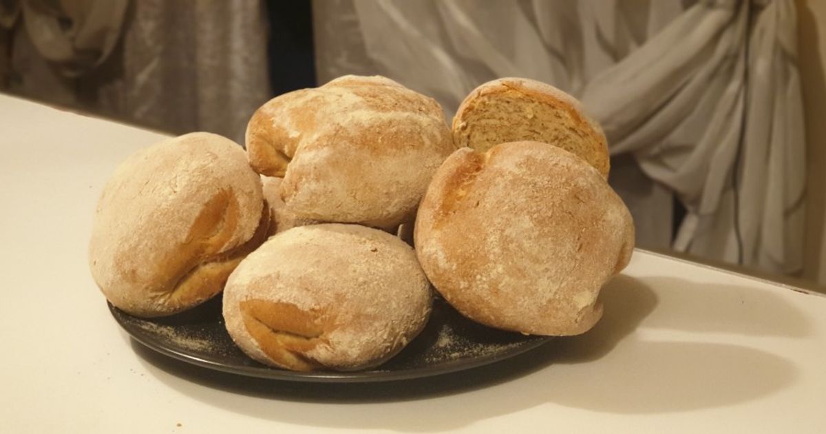 Ricetta Muffuletto Siciliano Con Semi Di Finocchio di Anna Vella - Cookpad