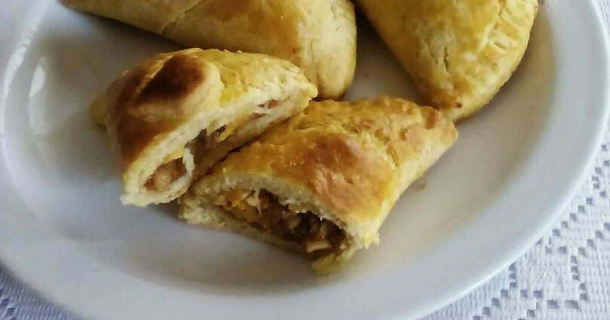 Cheesy Pilchard And Potato Pie Recipe by Thamsi Mtshali - Cookpad