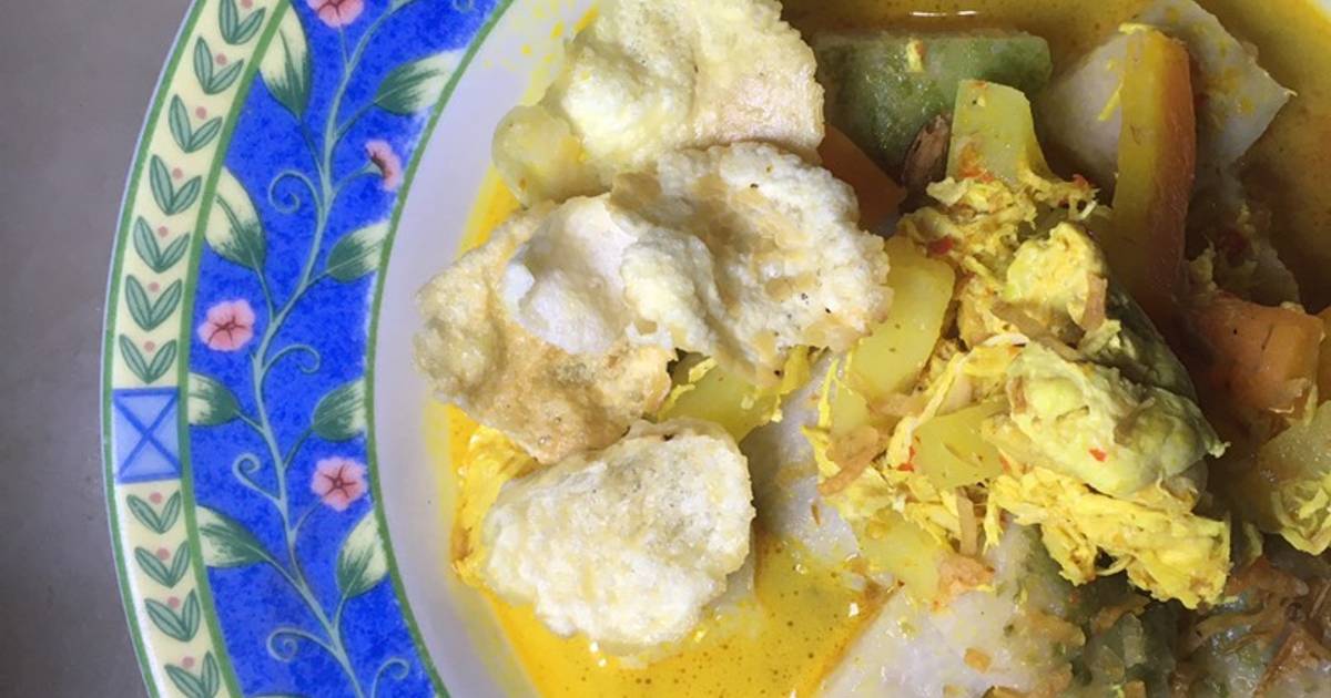 Resep Kare ayam (lontong kare ayam) oleh adyss - Cookpad