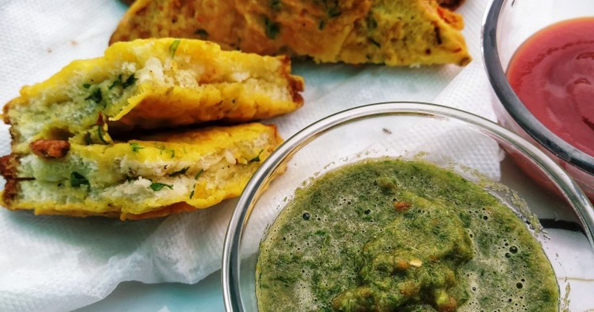 Bread Pakoda Recipe by Rashee Srivastava - Cookpad