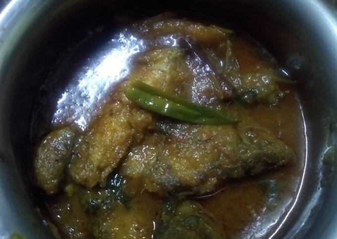 Pabda fish curry Recipe by Dayita Debnath - Cookpad