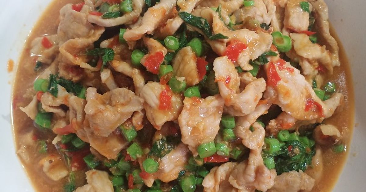 Pad Krapow With Sliced Pork Recipe by Pakpraew
