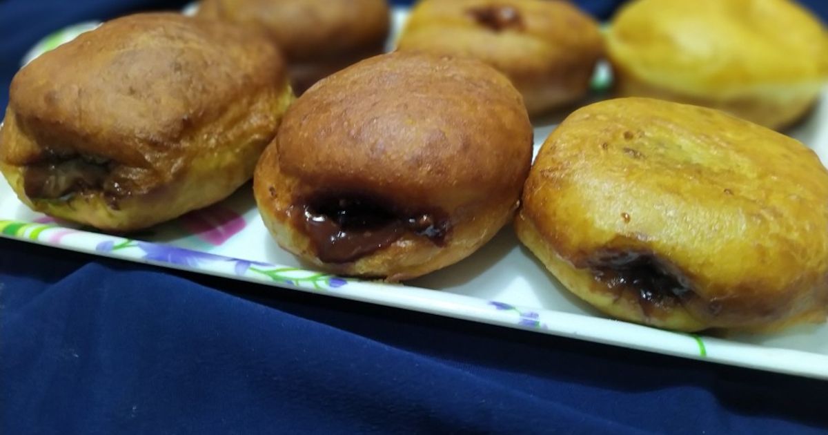 Nutella Stuffed Bomboloni Recipe by Rahma Tijjani - Cookpad