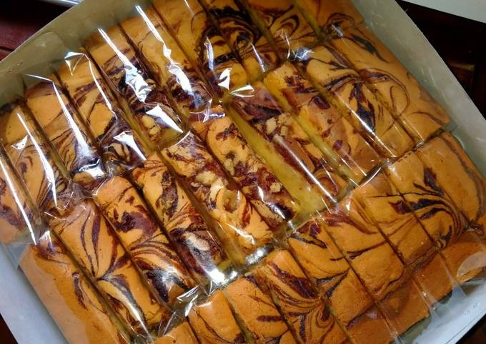 Resep Bolu jadul isian snack box oleh Zhafran's Kitchen - Cookpad