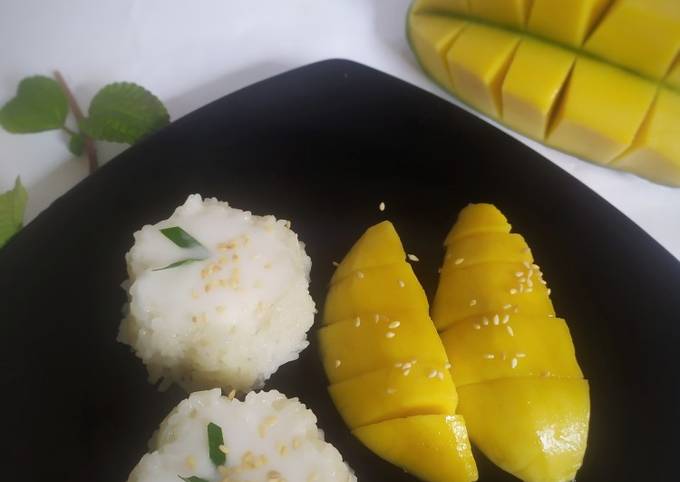 Resep Mango Sticky Rice oleh Aanggie Cooking - Cookpad