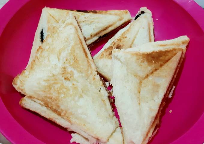 Resep Roti Bakar Isi Melted Chocolate & Melted Cheese oleh Ruth Hwang ...