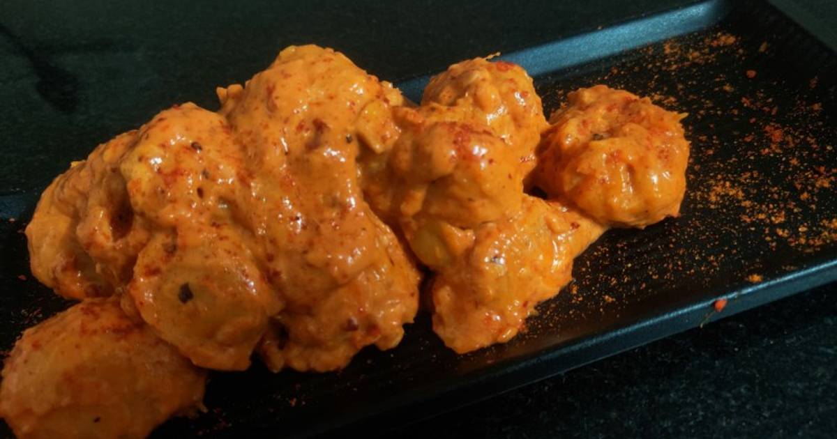 Steam momo in gravy Recipe by sudha dhanuka - Cookpad