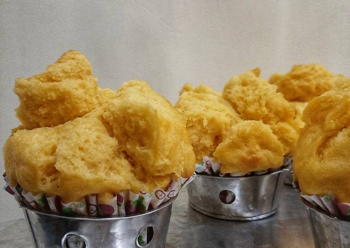 Resep Bolu Kukus Labu Kuning Waluh Pumpkin Mekrok oleh Ursula - Cookpad