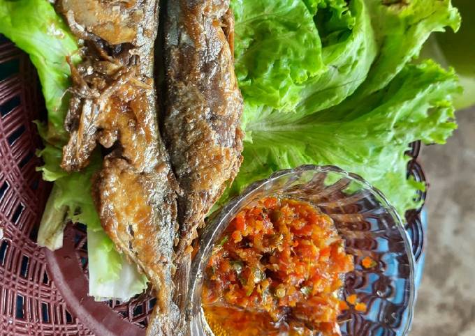 Resep Ikan peda lalap sambal Ndower oleh Suzy karimulloh19 - Cookpad