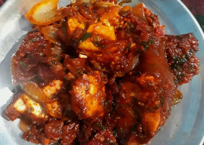 Dry Cheese Chilli Recipe by Reema sardana - Cookpad