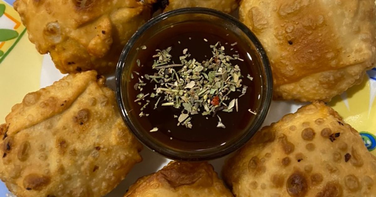 Chinese Pocket Samosa Recipe by ANJALI JINDAL - Cookpad