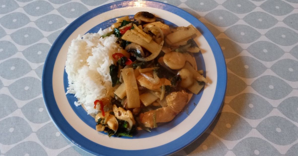 Chicken, Kale & Mushroom Stir Fry (Soya Free/Wheat Free) Recipe by ...