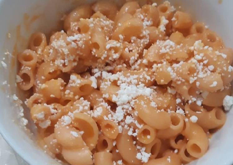 Sopa de codito con crema de chipotle Receta de Elyy Mndza- Cookpad