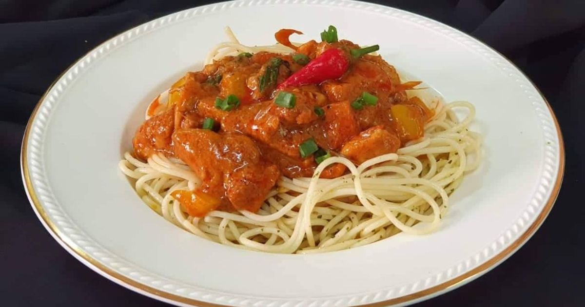 Thai Spaghetti Bowl Recipe by Mona Santosh - Cookpad
