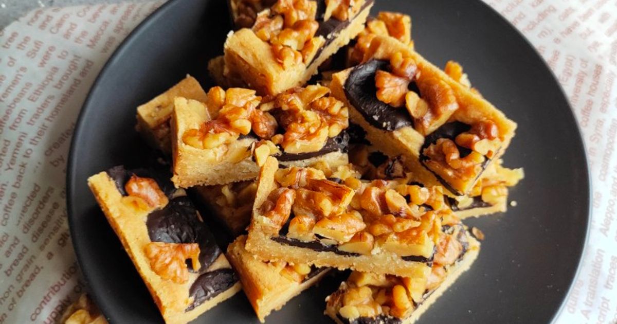 Resipi Chocolate & Walnut Slices oleh Enny Othman - Cookpad