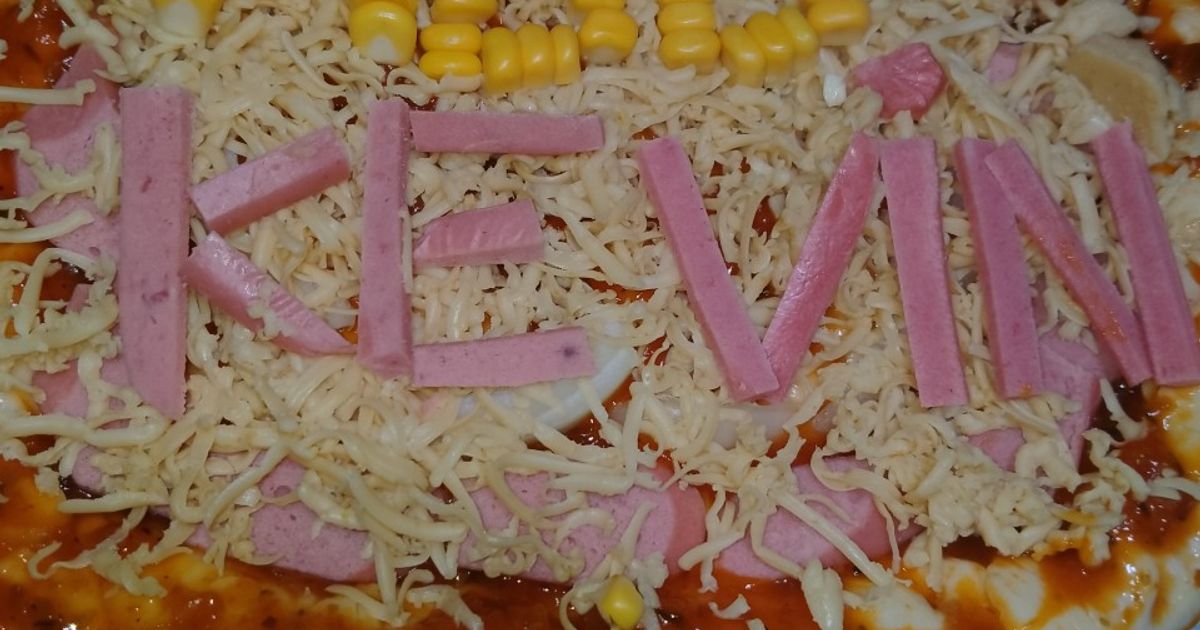 Resep Pizza Ultah (Super Simple Empukkk Bangettt) oleh Kitchen BeMby ...