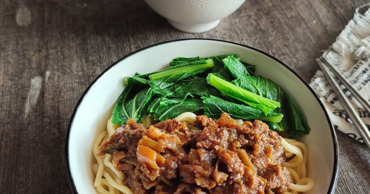 Resep Mie Sapi oleh Nuniek Wijayanti - Cookpad